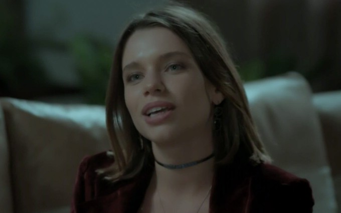 Bruna Linzmeyer Biografia Fotos E últimas Notícias · Notícias Da Tv