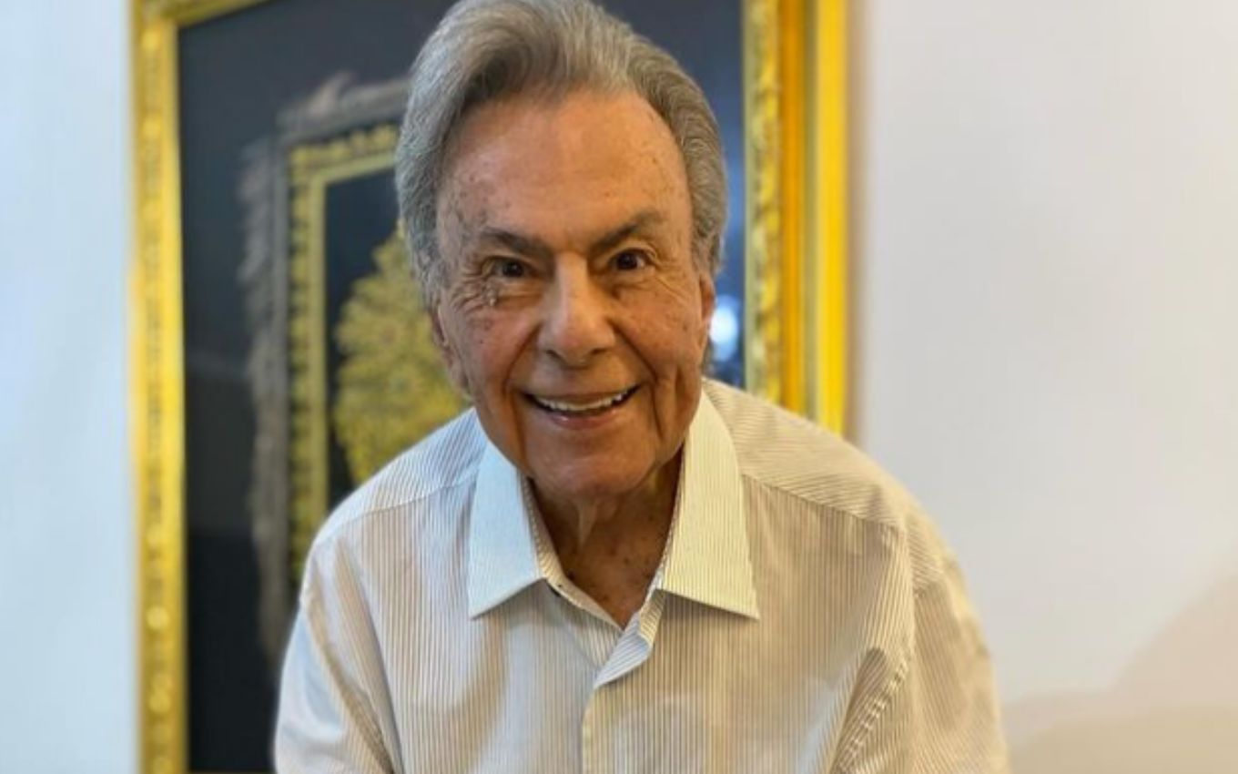 Cantor Agnaldo Rayol morre aos 86 anos após sofrer queda em casa ... Cantor Agnaldo Rayol morre aos 86 anos após sofrer queda em casa ...